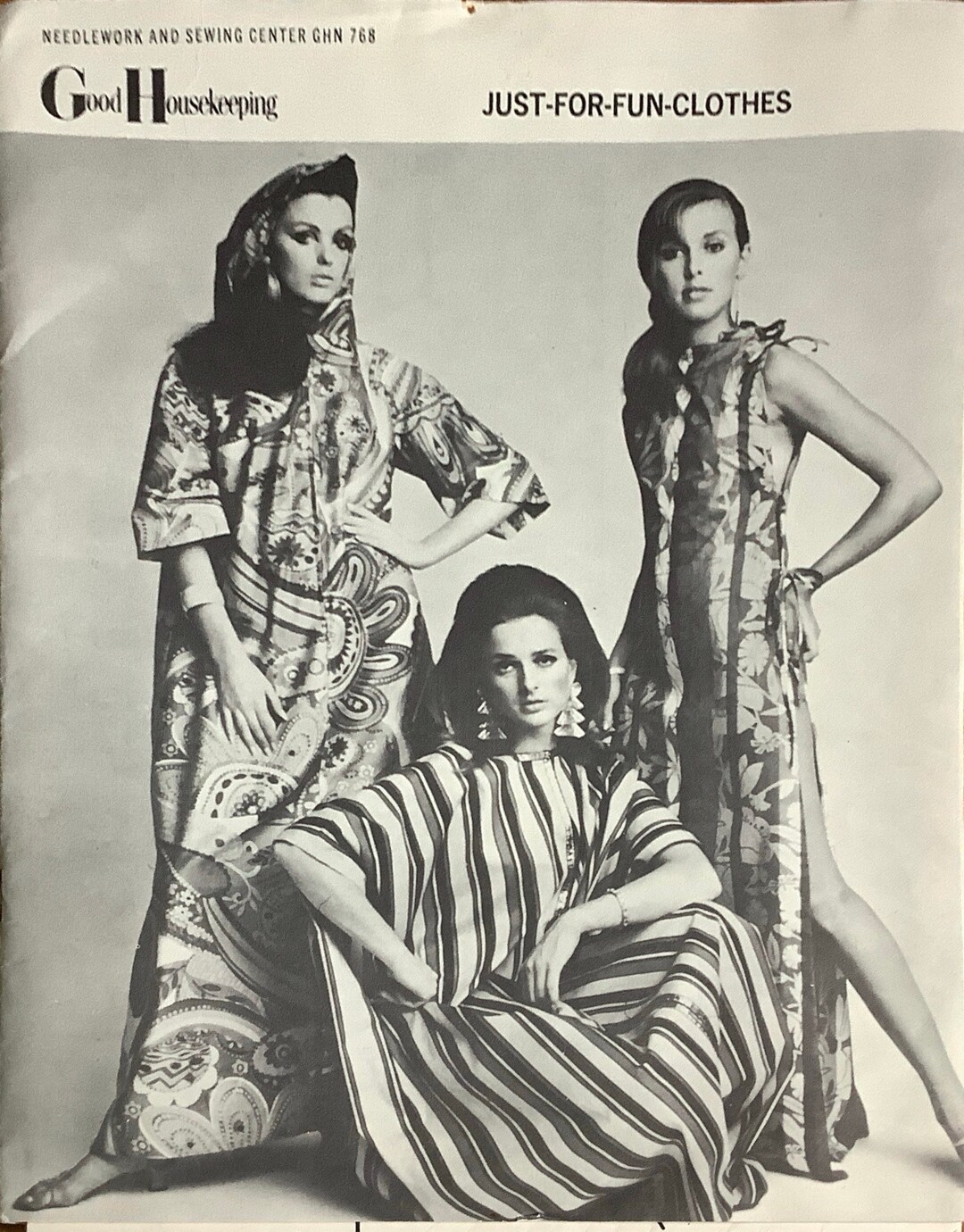 Good Housekeeping 1960s Toga Caftan Beach Burnoose Batwing Poncho Shift ...