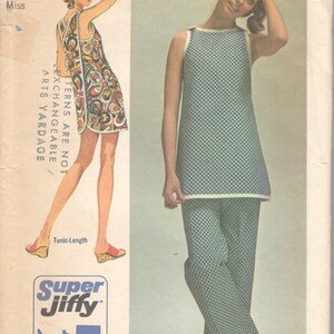 Simplicity 9427 1970s Misses Cover up Tunic and Pants Pattern Criss ...