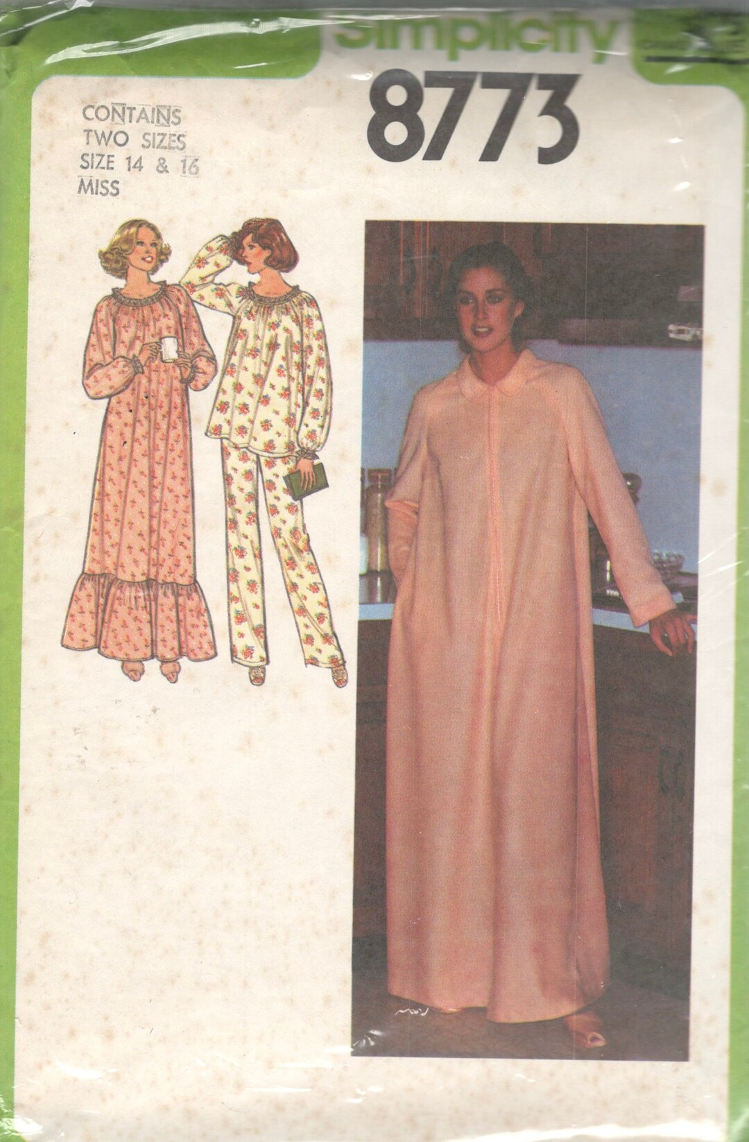 Simplicity 8773 1970s Womens Nightgown Pajamas and Robe Pattern ...