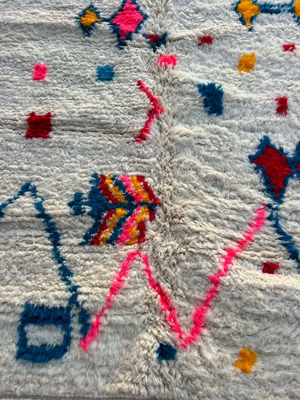 Tapis Berbère Marocain Taille 240cm/150 Offrez-vous Le Charme Du Maroc ...