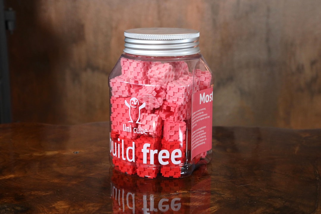 Lini Cube Shades of Red - Etsy