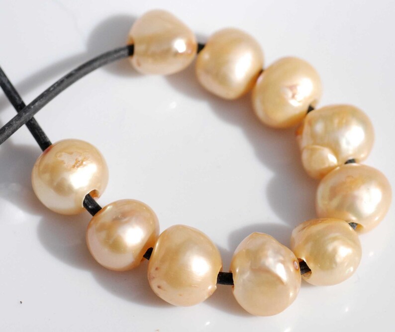AA+ 8-10mm Large Hole Freshwater Pearl 2.5mm Hole--10 Pc Light Brown ...