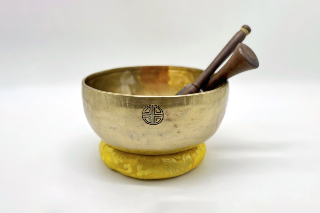 9 Inches Gold Dim Full Moon Singing Bowl- Tibetan Singing Bow ...