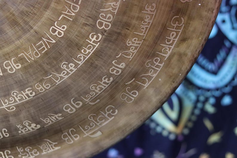 Sanskrit Mantra Carving Gong 50-100 Cm -tibetan Singing Meditation ...
