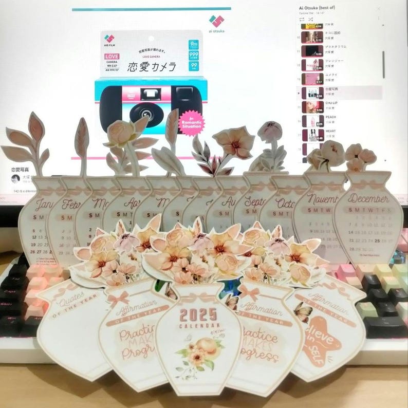 Printable Peachy Flower Calendar 2026 - Mini Desk Calendar 2026 - Etsy ...