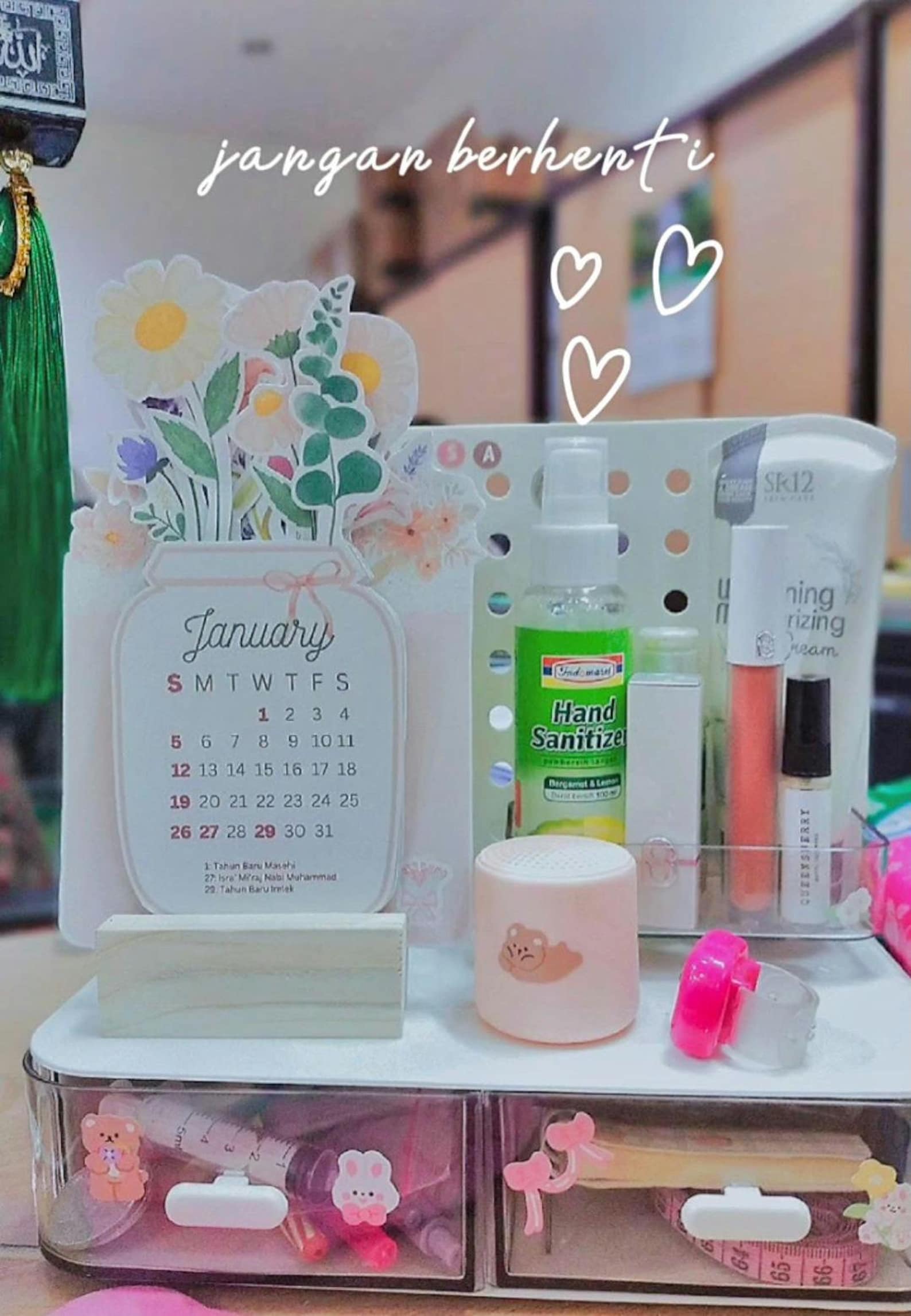 Printable Bloomy Flowers Desk Calendar 2026 - Etsy