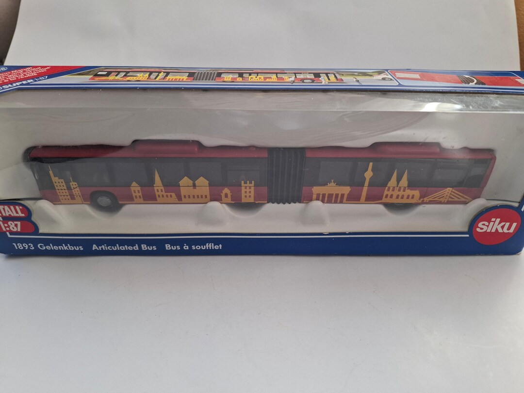 Siku Super Series 1/87 Metal/plastic City Scene Articulated Bus Item ...
