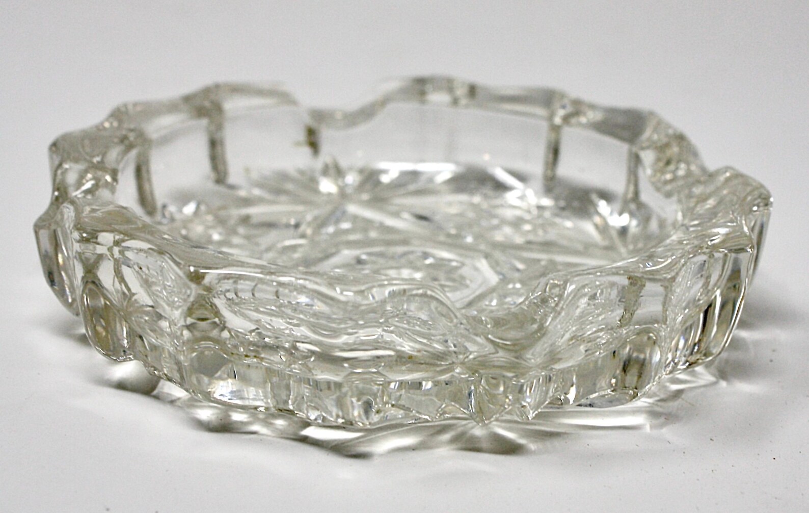 Glass Ashtray, Mid-century Vintage Anchor Hocking EAPC Prescut Crystal ...