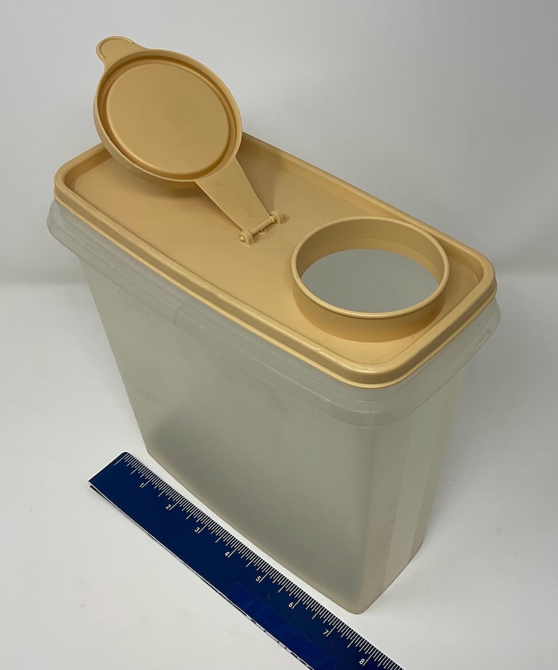Vintage Tupperware Cereal Keeper: 13-cup Beige Lid Storage Container - Etsy
