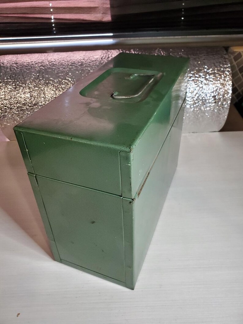 Vintage Hamilton Scotch Corp. Porta-file Green Metal Storage Box NO KEY ...
