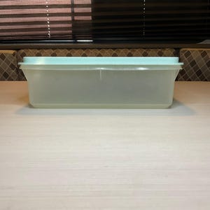 Vintage Tupperware Snack Storage Container 514-1 and Lid 515-2 - Etsy