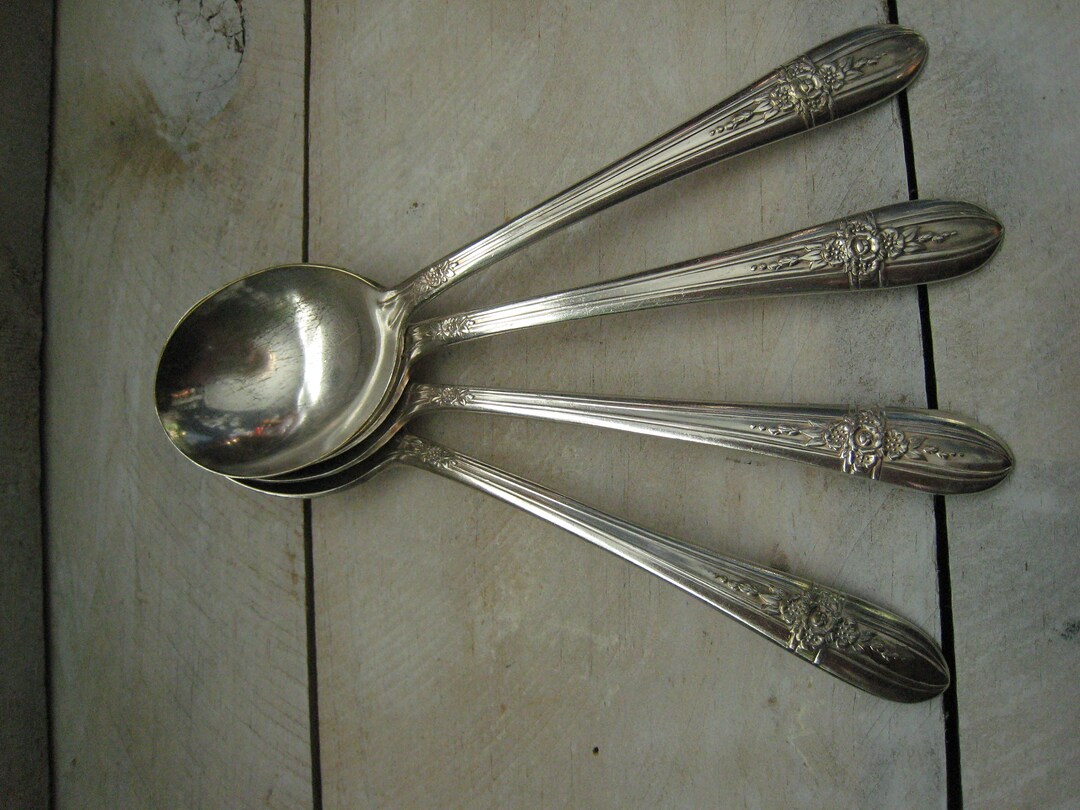 William Rodgers 1941 Triumph Soup Spoons - Etsy