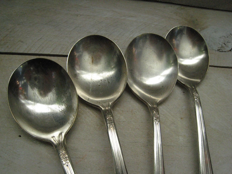 William Rodgers 1941 Triumph Soup Spoons - Etsy