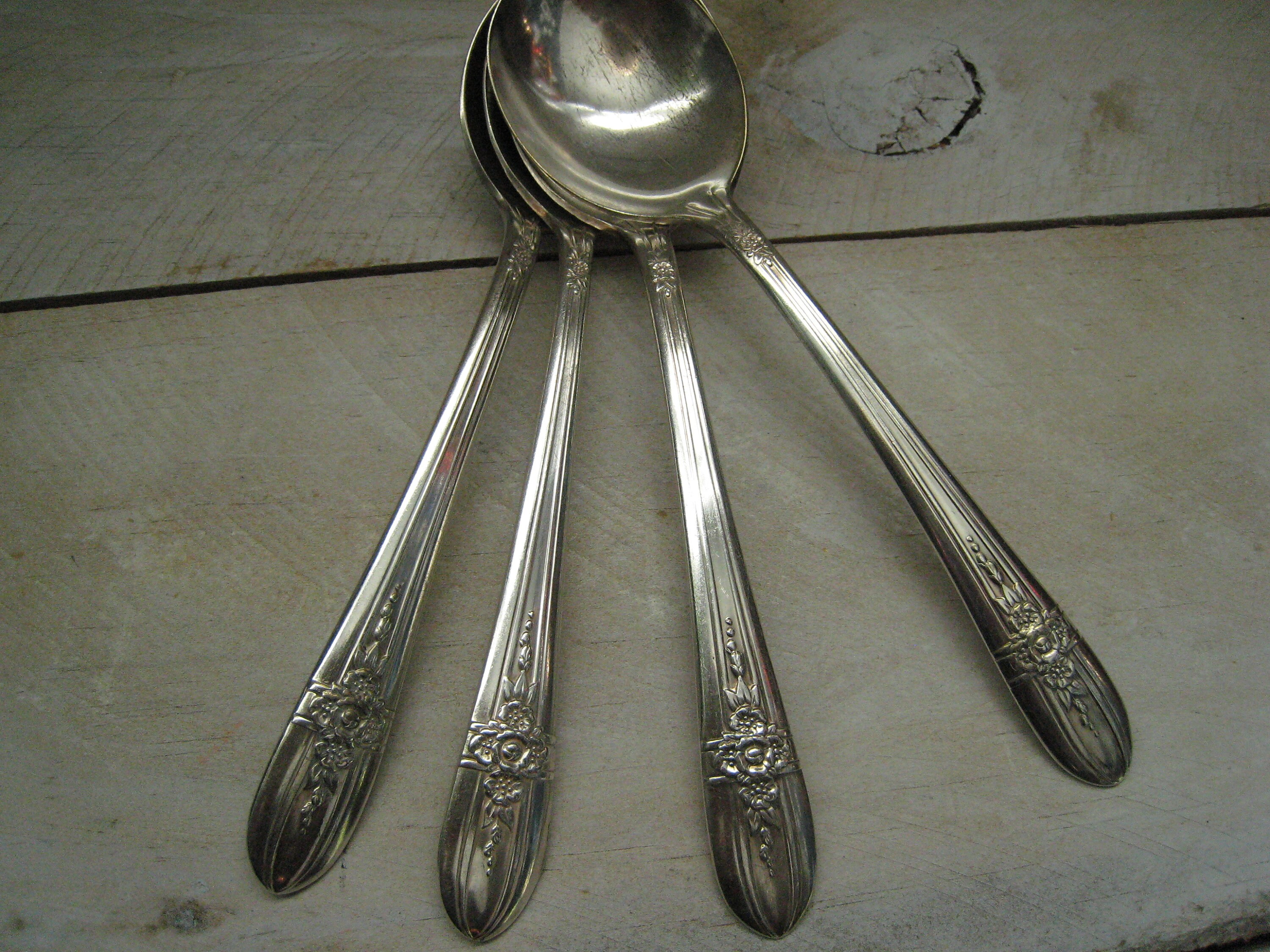 William Rodgers 1941 Triumph Soup Spoons - Etsy