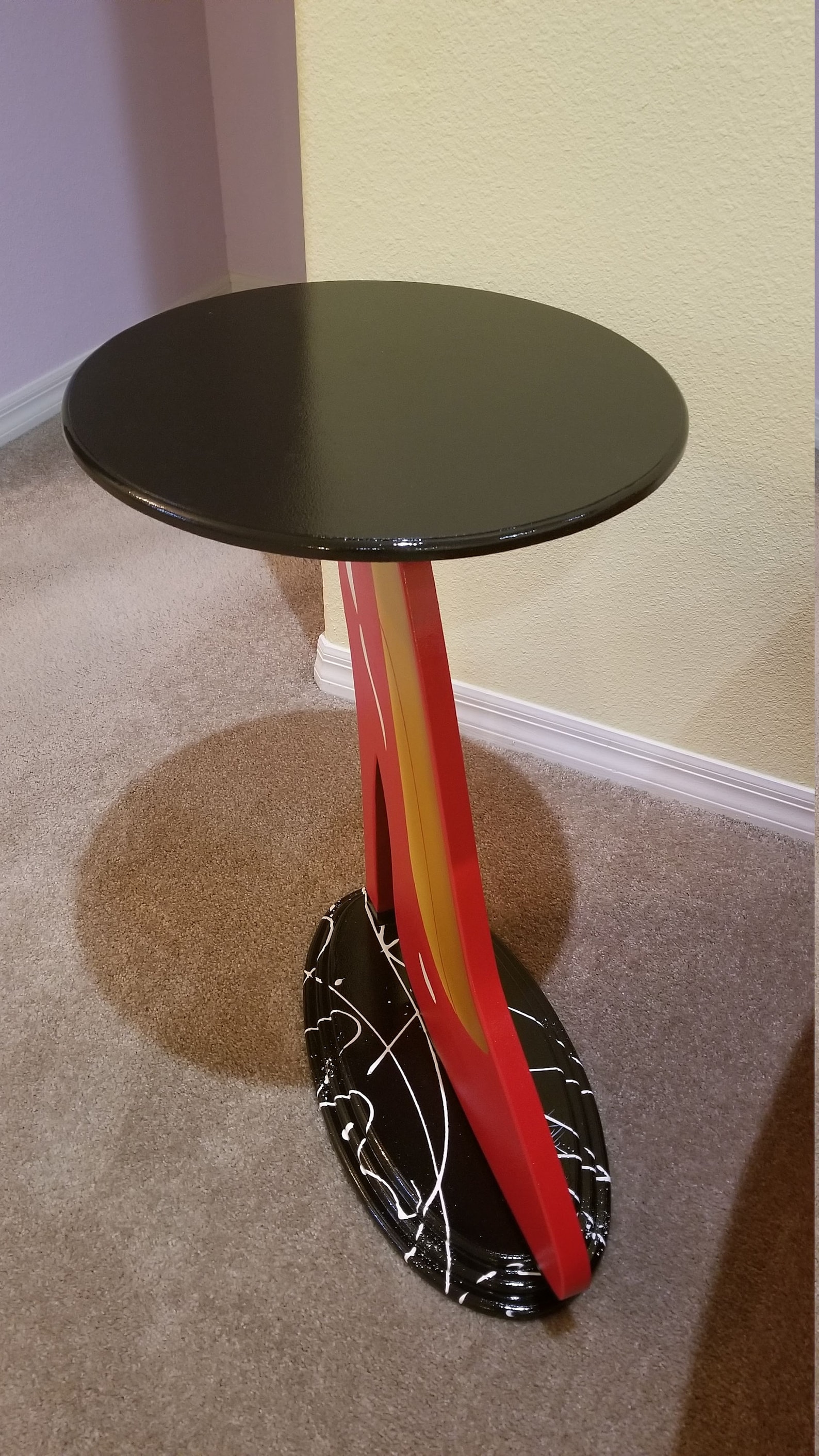 Unique 3D Look Red Shoe Table Floor Sculpture - High Heel Table ...