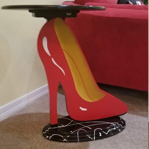 Unique 3D Look Red Shoe Table Floor Sculpture - High Heel Table ...