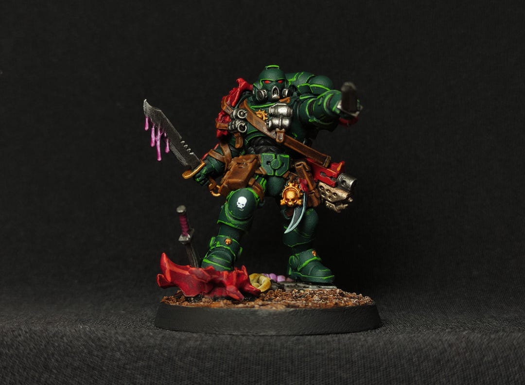 Warhammer 40k Painted Space Marines Lieutenant in Phobos Armour Dark ...