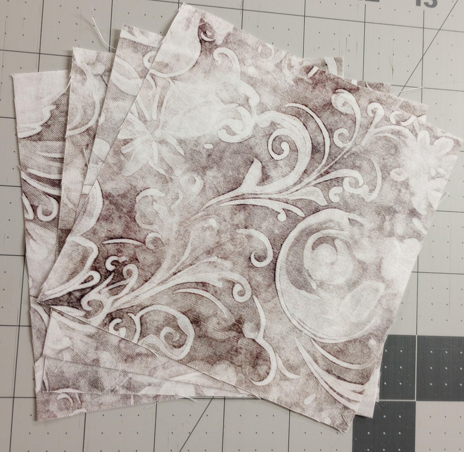 5" Die Cut Floral and Vines Fabric Charms Pack in Digitally Printed ...
