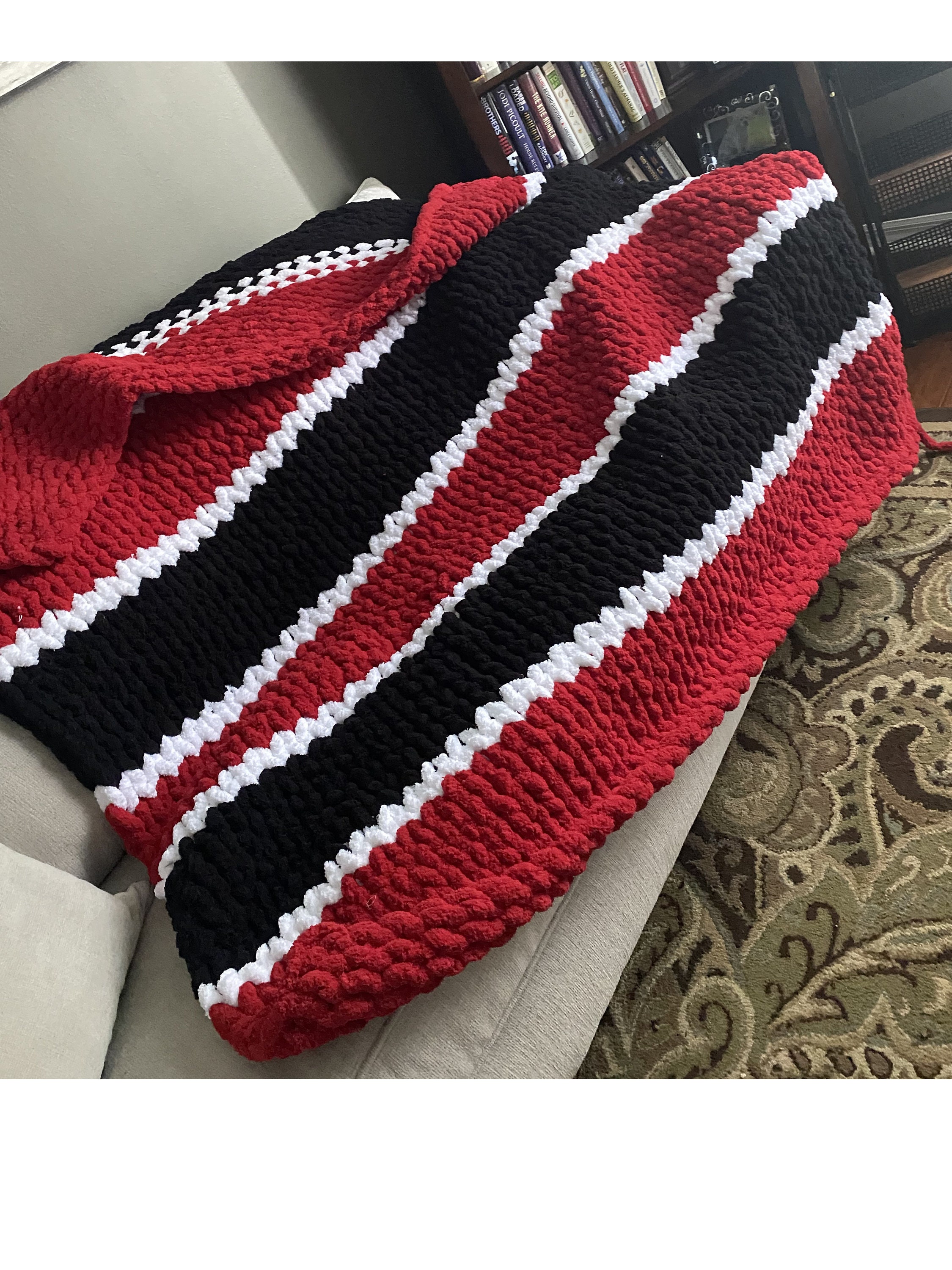 Georgia Bulldog's Chunky Knit Blanket Go Dawgs College Football Blanket ...