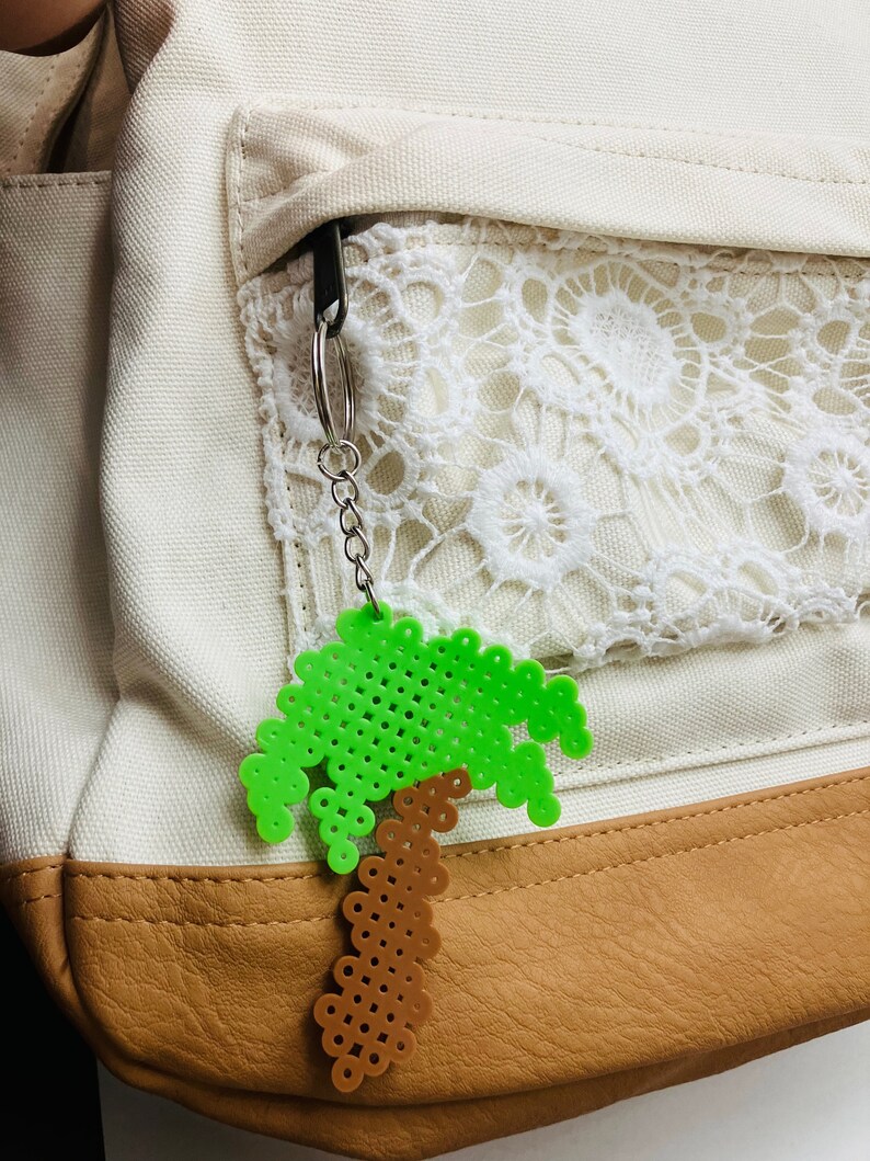 Pixel Palm Tree Keychain, Summer Vacation Charm - Etsy