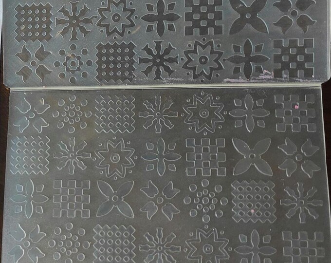 Sweater Embossing Folders by Sizzix With Basic Gray. A6 Size (4 1/4 X 5 ...