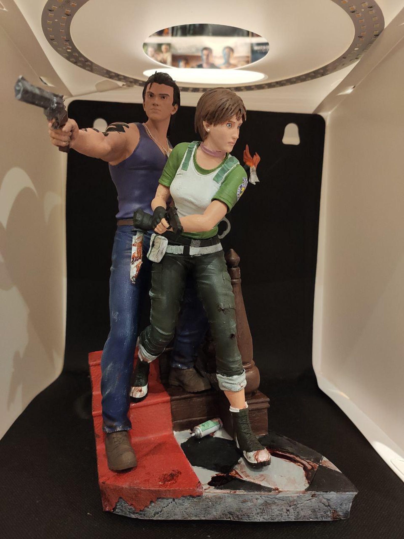 Resident Evil Statue - Etsy