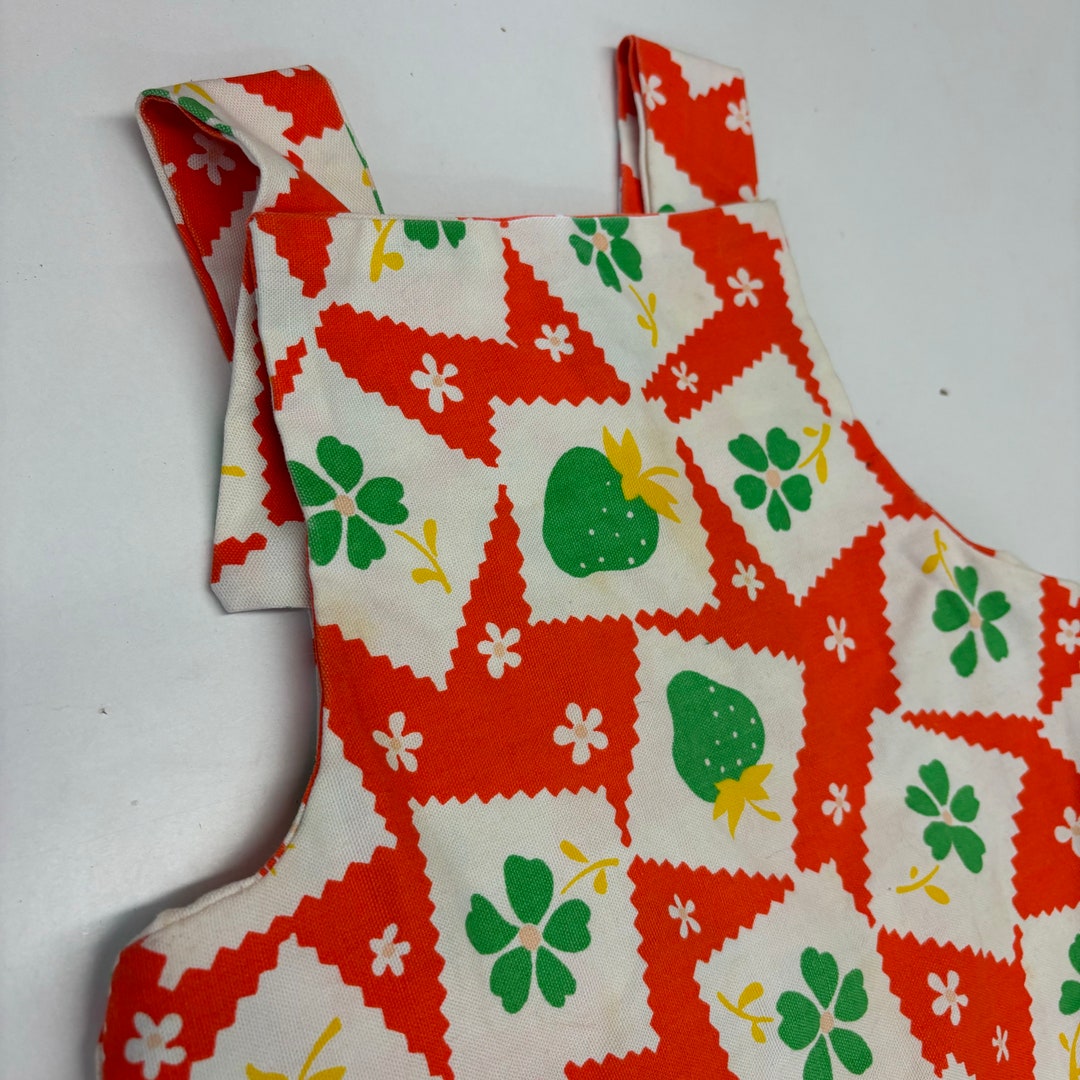 Vtg 60s STRAWBERRY PINAFORE DRESS // Vintage Kids 7/8 Girls Novelty ...