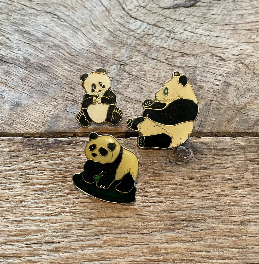 PANDA PANDA BEAR Vintage Pin Giant Panda Animals Nature 80s or 90s ...
