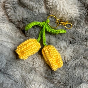 Crochet Tulip Keychain - Etsy