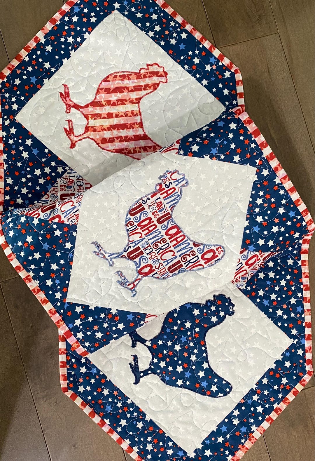 Patriotic Chickens Table Runner, Red, White, and Blue Table Runners ...