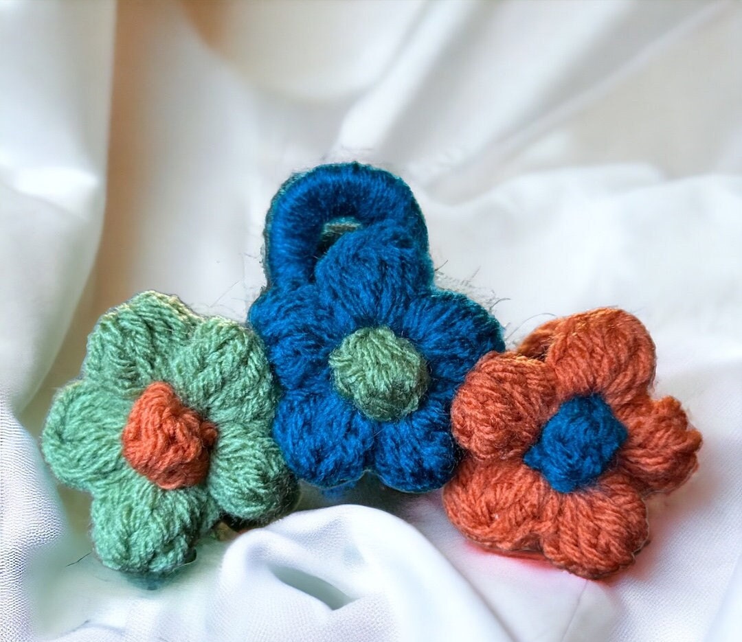 Crochet Puff Flower Claw Clip - Etsy