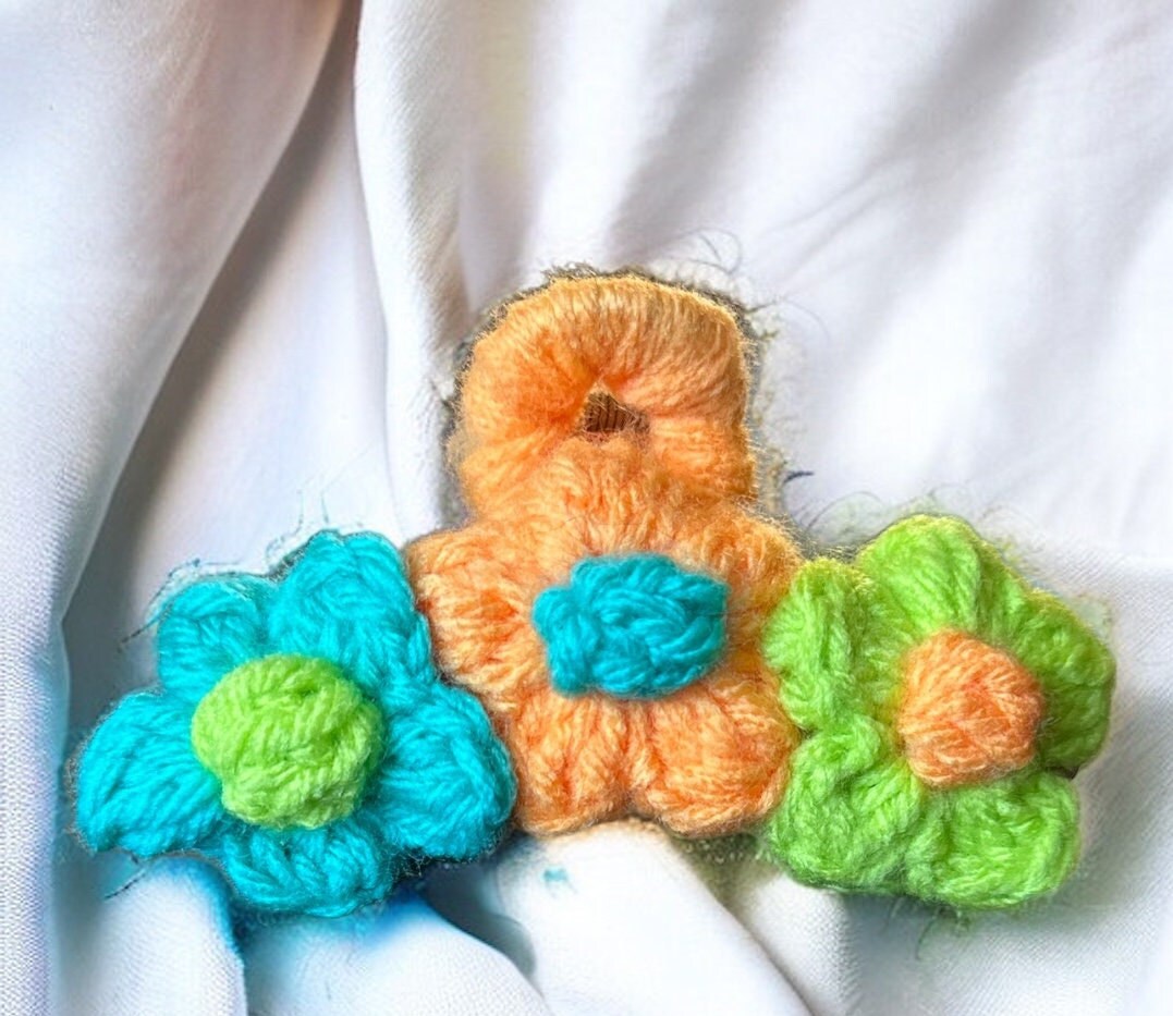 Crochet Puff Flower Claw Clip - Etsy