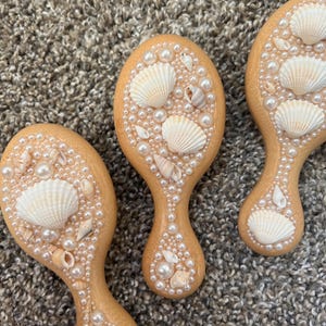 Sea Shell Pearl Hairbrush, Mermaid Brush - Etsy
