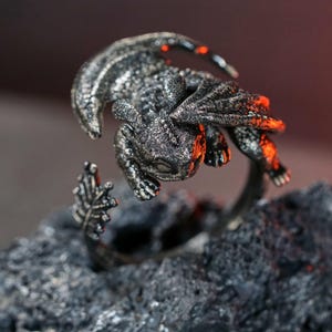 EXCLUSIVE Toothless Ring, How to Train Your Dragon Jewelry, Handmade ...
