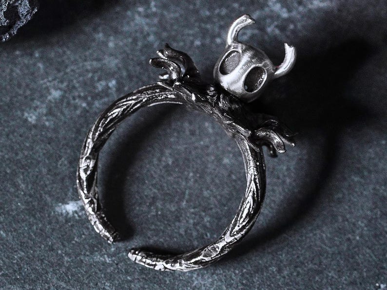 Ho.ll.ow K.ni.g.h.t Ring - Handcrafted Silver 950 - Fantasy Game ...