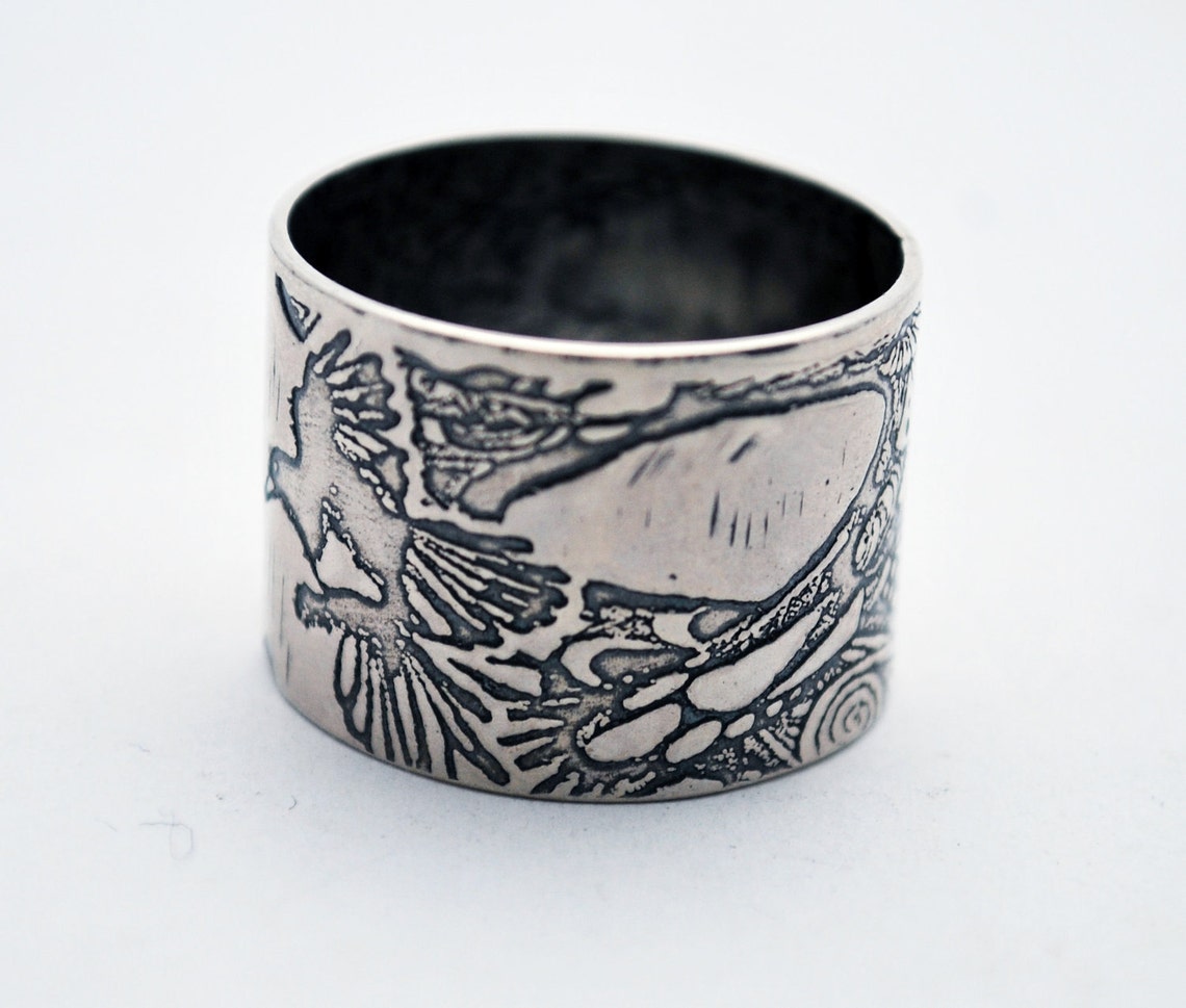 Etched Silver Magpie Ring Oxidised - Etsy