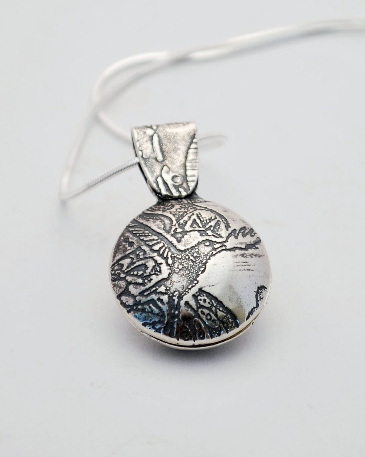 Small Silver Crow Swivel Locket - Etsy