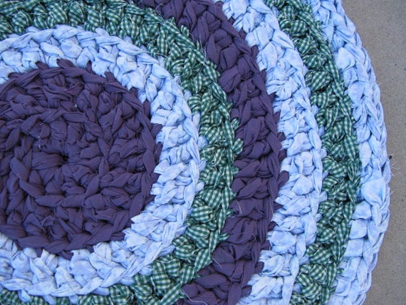 Purple rag rug crocheted circle rag rug eco friendly | Etsy