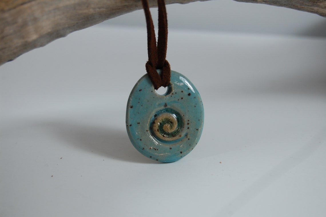 Essential Oil Diffuser Pottery Necklace Aromatherapy - Etsy