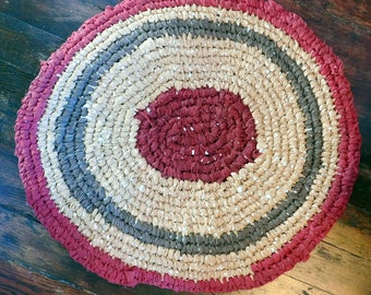 Handmade Amish Knot Toothbrush Rug - Recycled Crochet Rag Rug - 21" X ...
