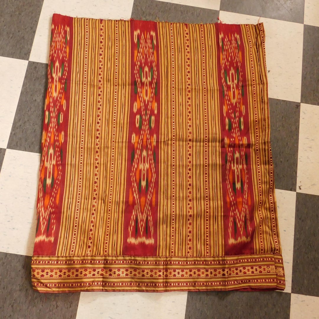 Vintage Ikat Silk Fabric for Tube Skirt "longyi" - Deep Red, Gold ...