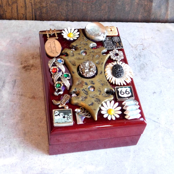 Found Object Jewelry - Etsy