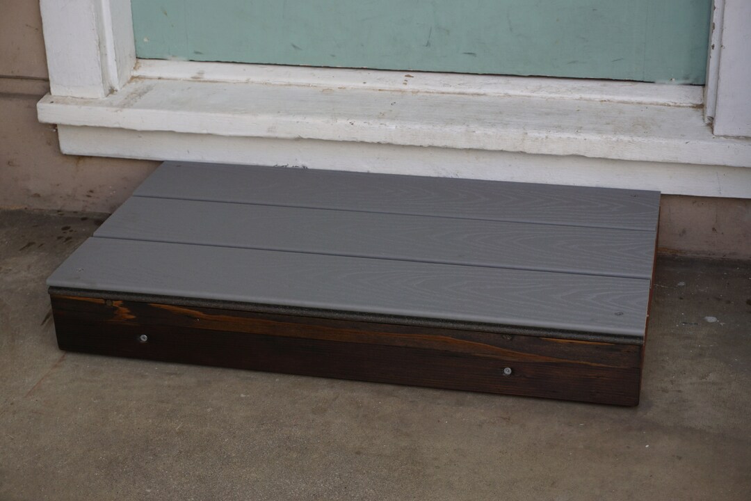 Outdoor Intermediate Step, 44" Long, 22 1/4" Wide, 6" Tall, Grey ...