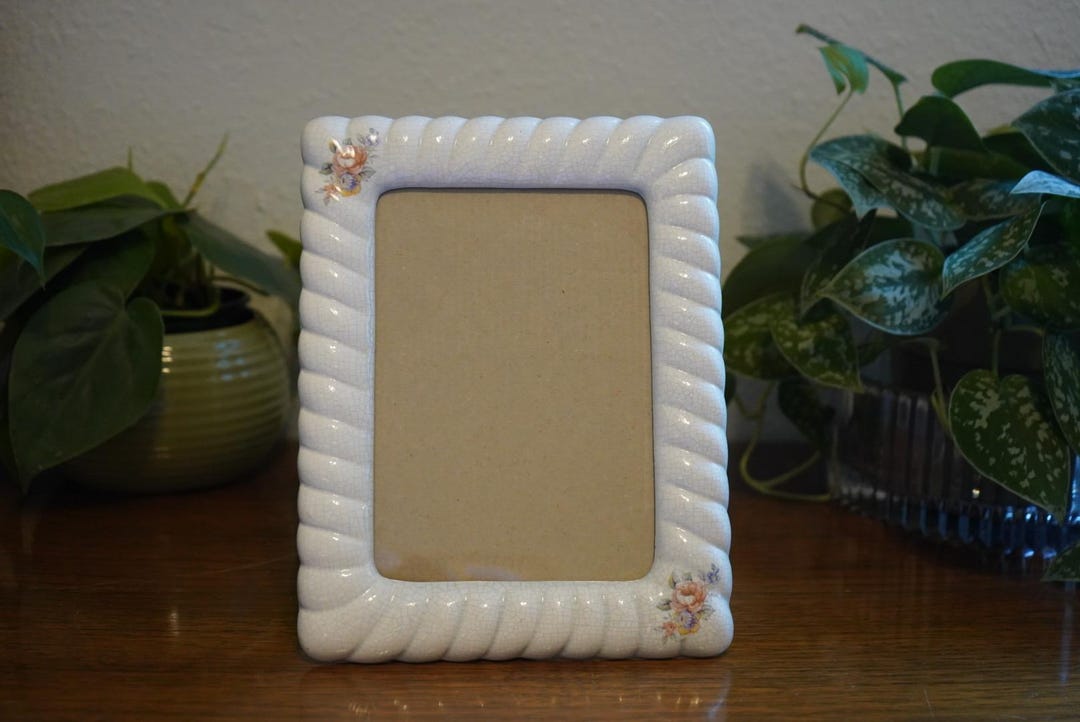 Vintage Ceramic Floral Picture Frame. - Etsy