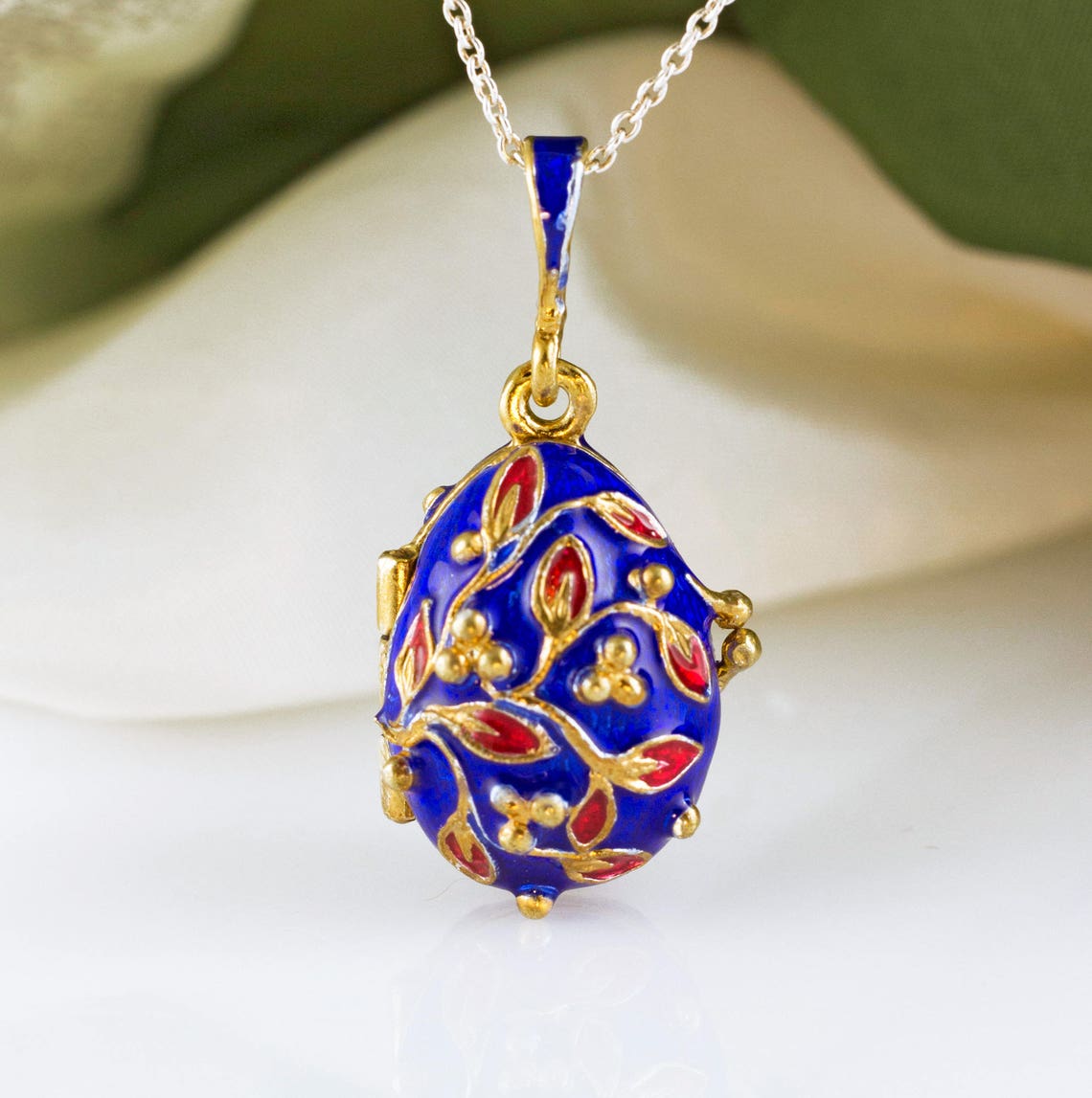 Red Locket Necklace Ladybug Jewelry Pendant Green Leaves With | Etsy