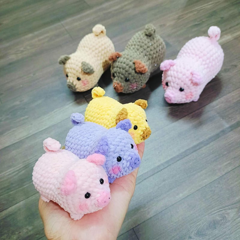 Pig Keychain - Etsy