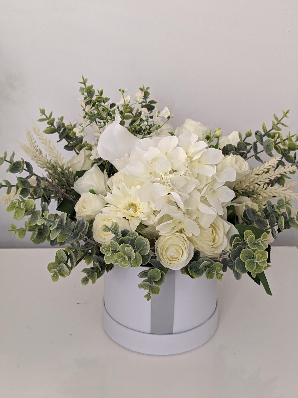 Cream Hat Box Silk Flowers Hamper - Etsy