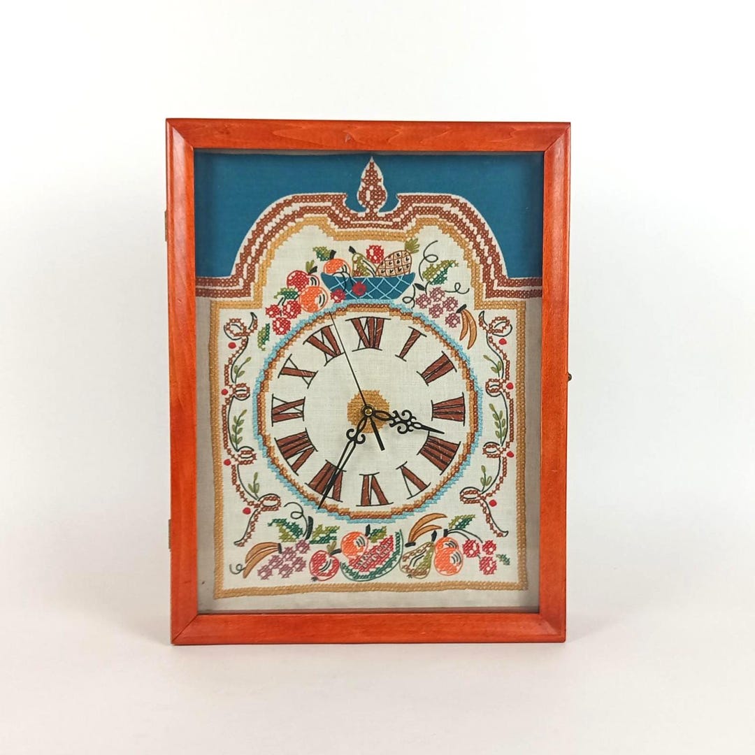 Vintage Embroidered Wall Clock, Handmade Needlepoint Americana - Etsy