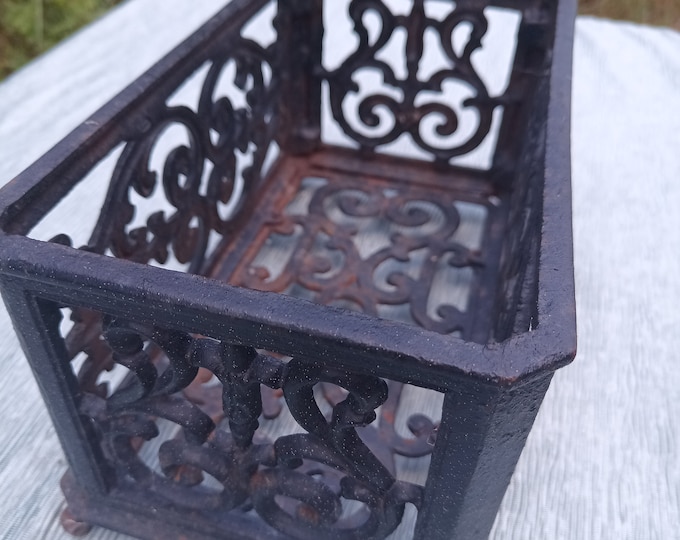Vintage Cast Iron Planter Box - Etsy