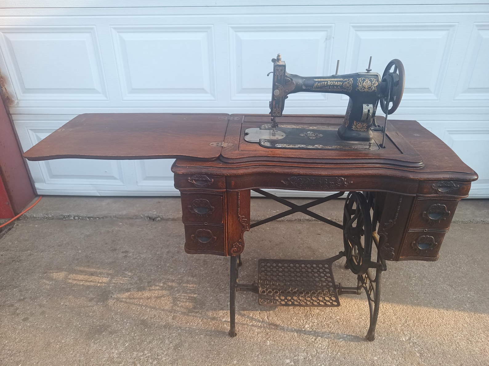 Antique White Rotary Sewing Machine With Table Full and Complete All ...